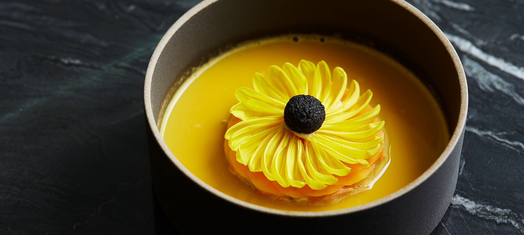 HOME | LUXURY INTERNATIONAL HOTEL RESTAURANT THE BLUE ROOM – THE TOKYO ...